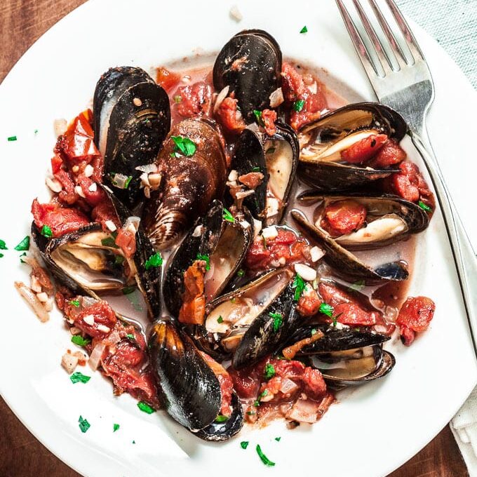 Flex Your Mussels: 8 Easy Ways to Enjoy These Marvelous Mollusks | Dish ...